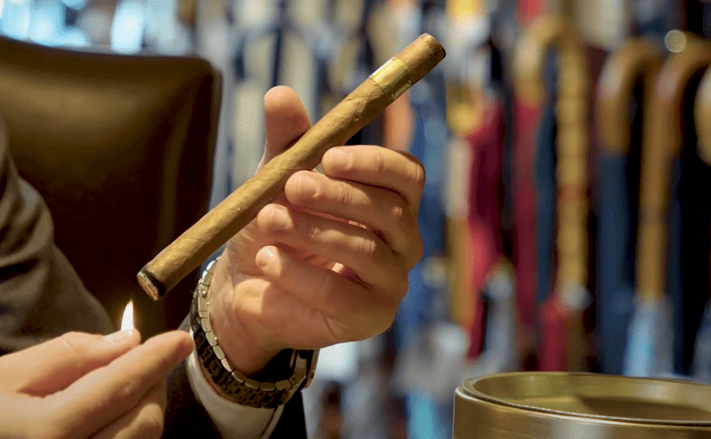 How to Tell if a Cigar is Dry? - SmokeProfy